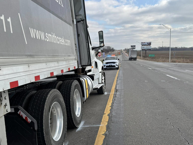 Pedestrian taken to hospital after being hit by semi in Gibson Co.