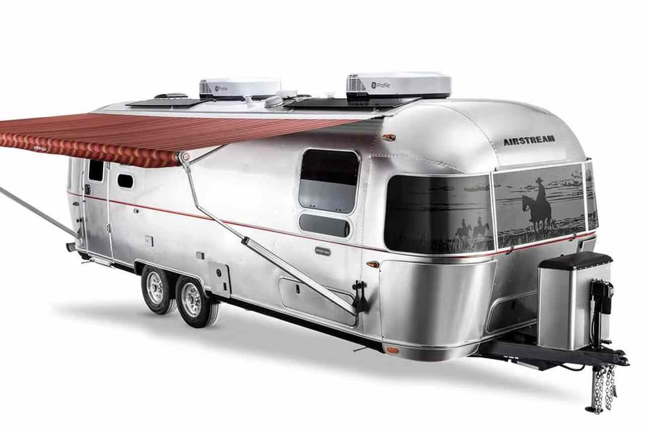 Airstream lancia lo Stetson 6666, trailer che rende omaggio al Far West ...
