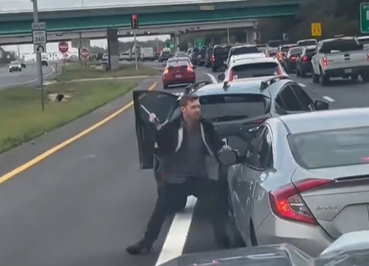 Violent road rage attack on Austin highway prompts police investigation