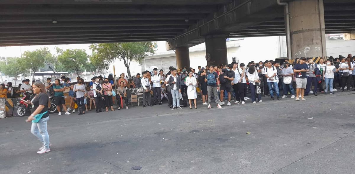 Manibela starts 3-day transport strike, says Metro Manila paralyzed