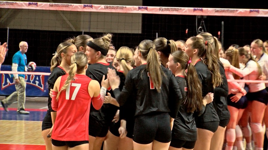 Northwestern advances to NAIA National Championship with 3-0 sweep over ...