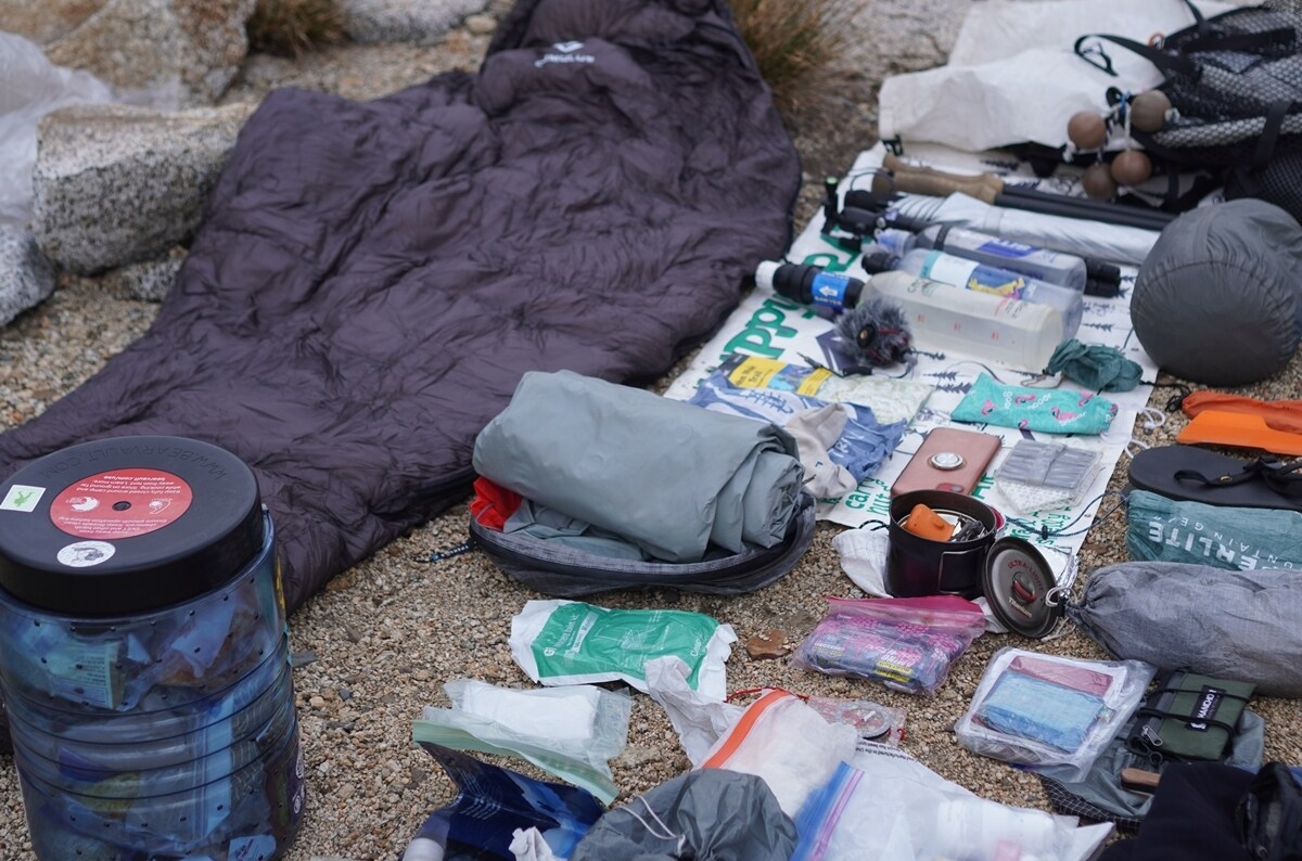 【年間80泊】達人徒歩キャンパーのガチ装備をHACK! CAMPたかにぃの荷物一式お見せします