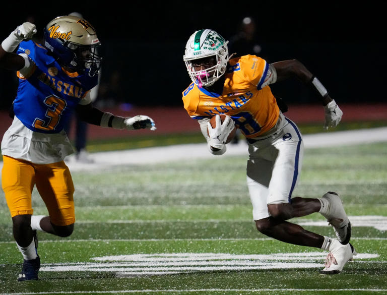 Lee County seniors go all-out in 37th Rotary South All-Star Classic