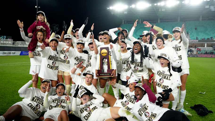 Jameis Winston hits FSU football with a stray while praising FSU soccer ...