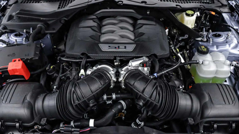 Only 3 naturally aspirated V8 engines remain in 2026
