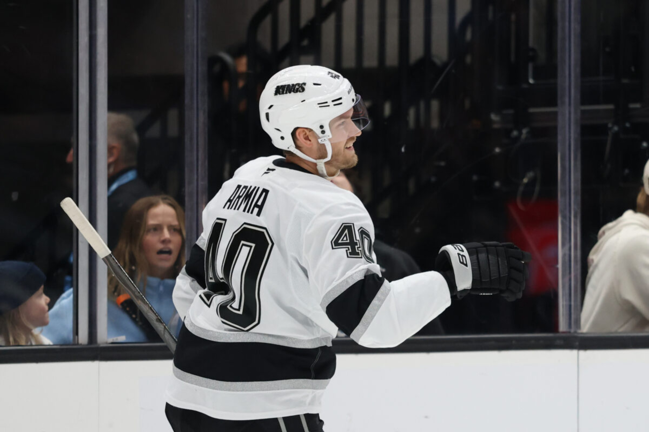 Armia’s 2 goals lead Kings to 4-2 victory over Mammoth