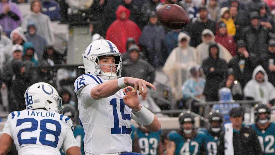 Injuries continue to plague Colts' quarterback problems
