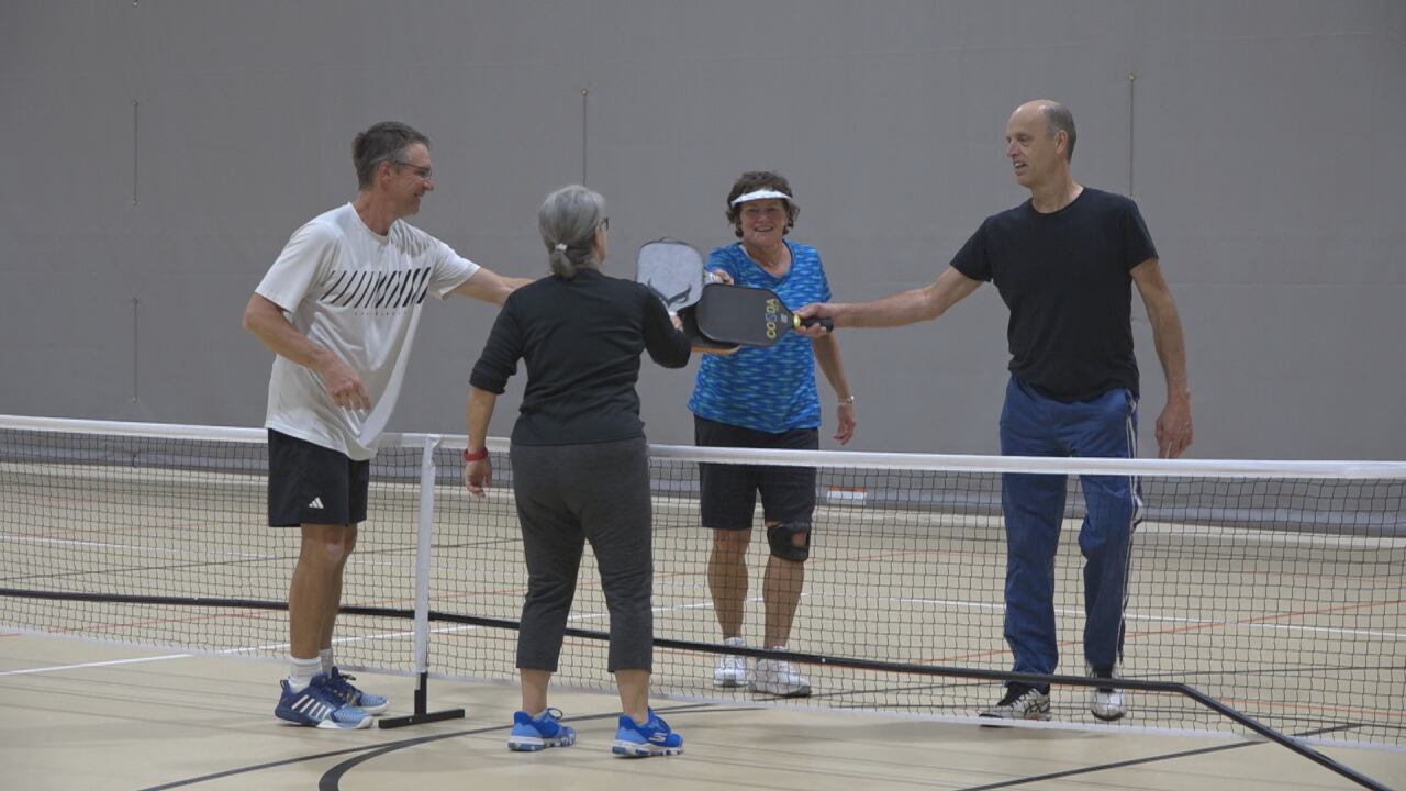 Residents use Rockingham Co. Rec Center to stay active on snow day