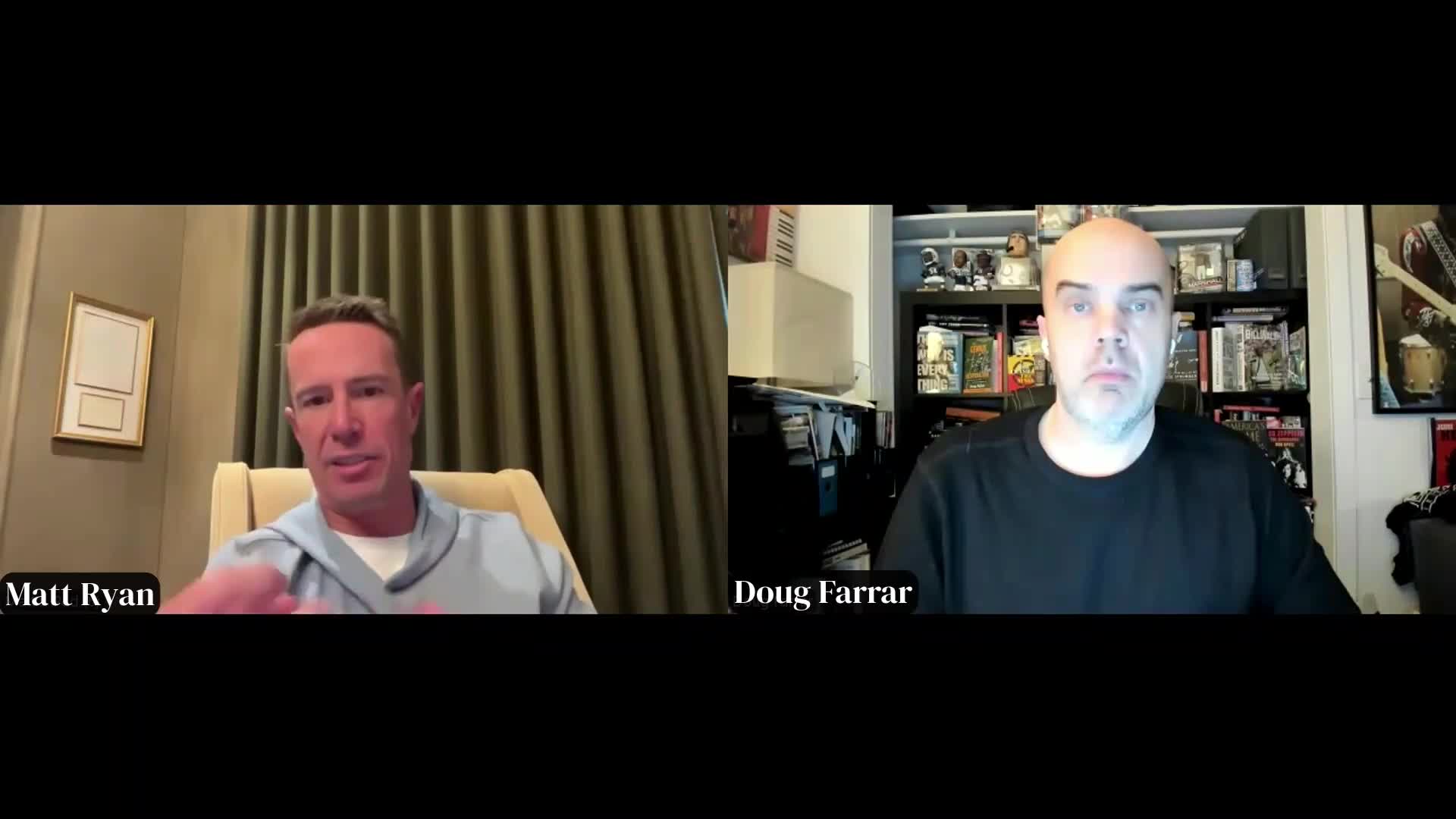 How do great offensive coaches sequence plays in a game?
