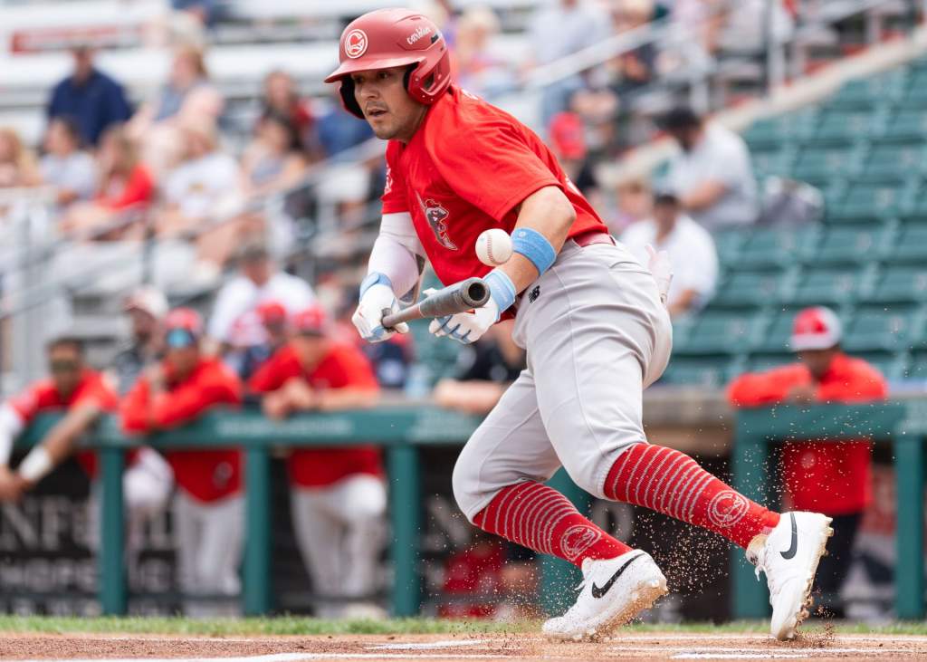 Winnipeg Goldeyes re-sign most valuable player Ramón Bramasco