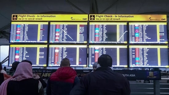 Indigo flight status live updates: 200+ cancellations across Bengaluru ...