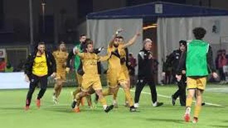 Madison-area snow removal companies staying busy with heavy winter season