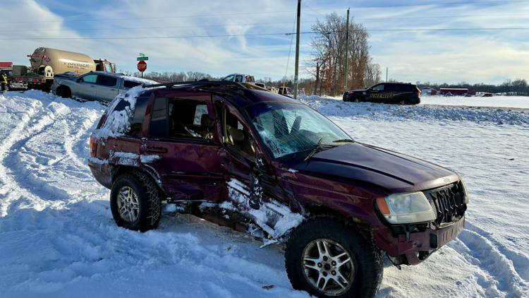 Teen hospitalized after two-car crash in Cass County