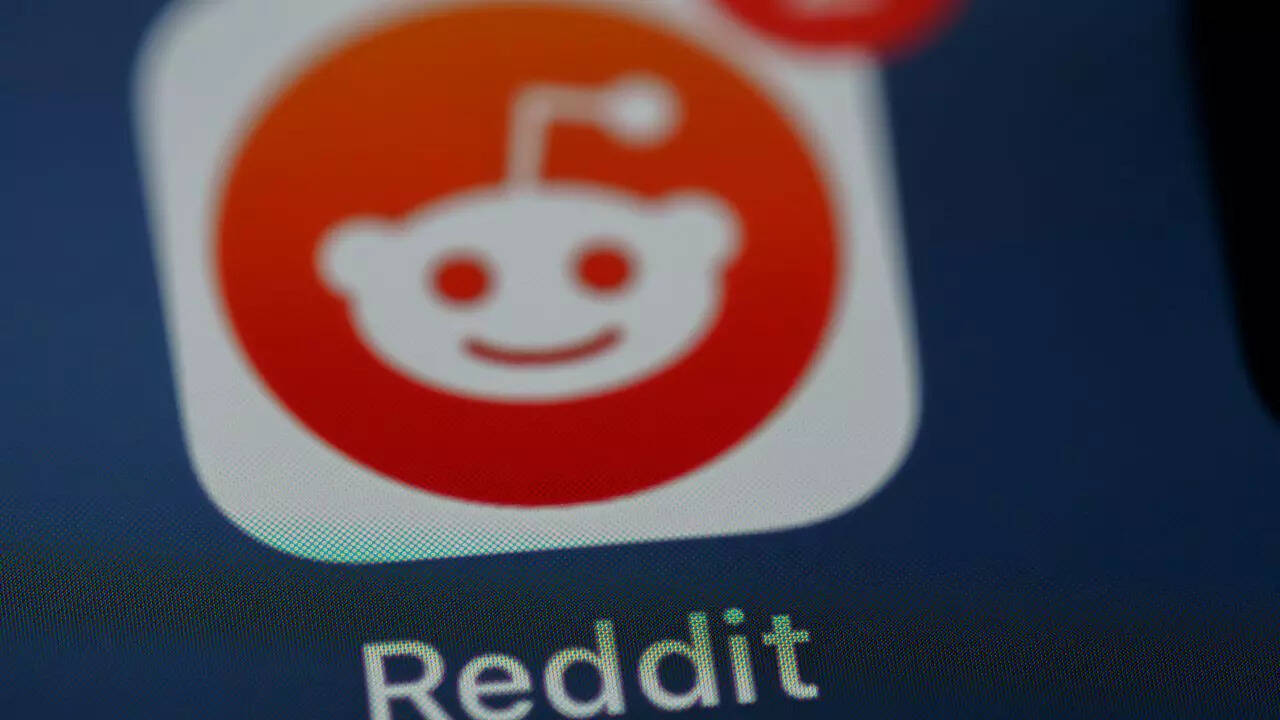 Reddit down: Thousands of users report issues in login, all details here