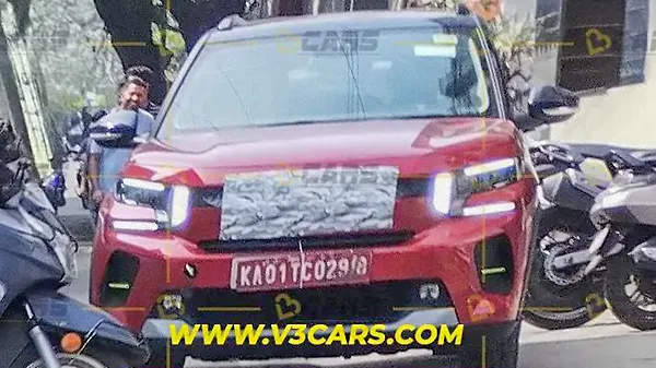 New Citroen eC3 spotted testing in India