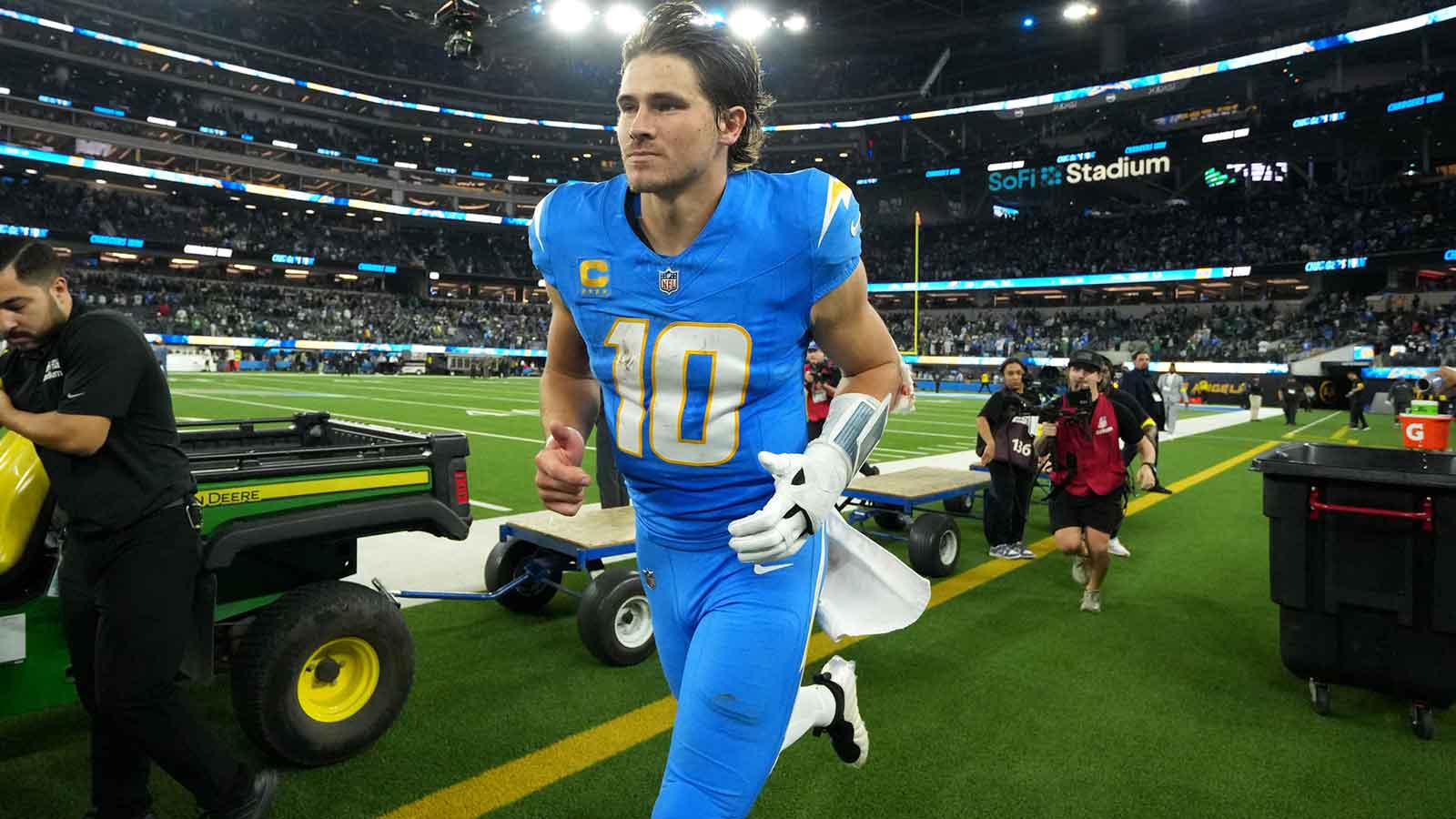 Chargers’ Justin Herbert gives update on hand injury after taking a ...