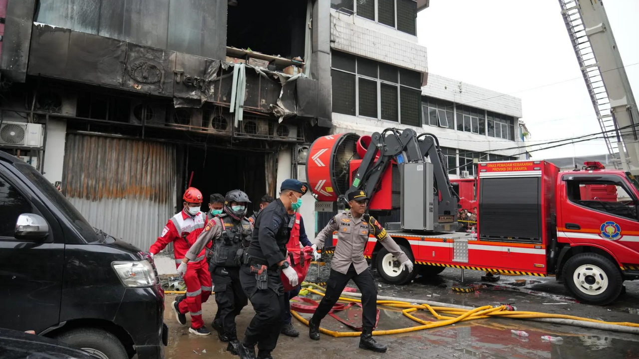 Indonesia fire: Massive blaze engulfs seven-story office building in ...