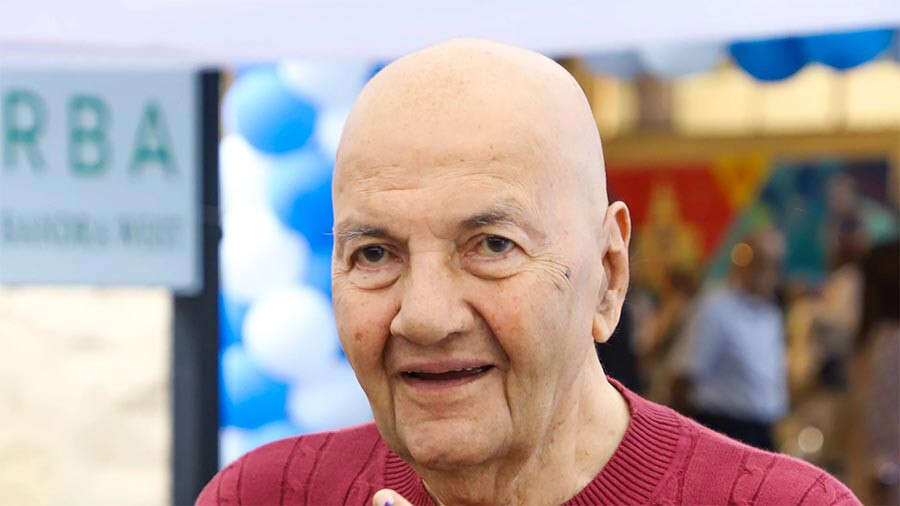 Sharman Joshi reveals father-in-law Prem Chopra is diagnosed with ...