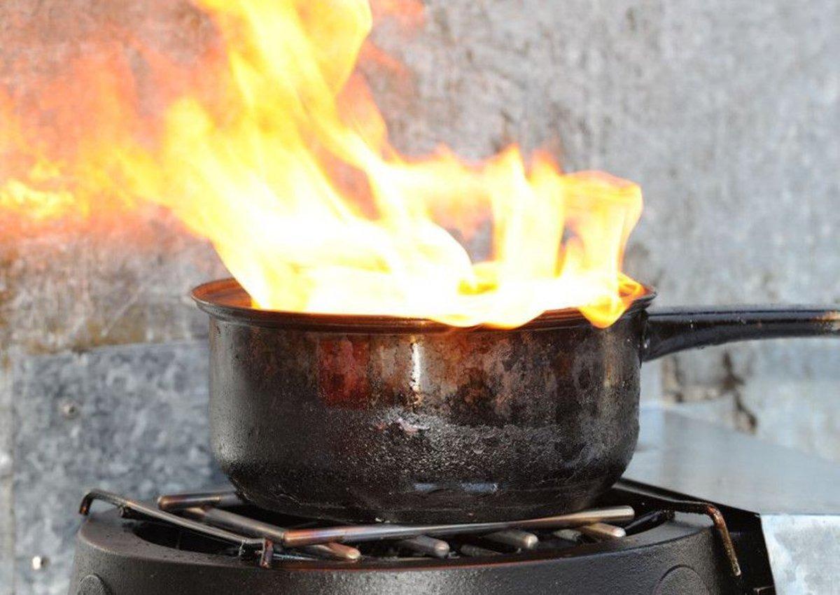 Emergency services rushed to the scene of two fires in Doncaster - one ...