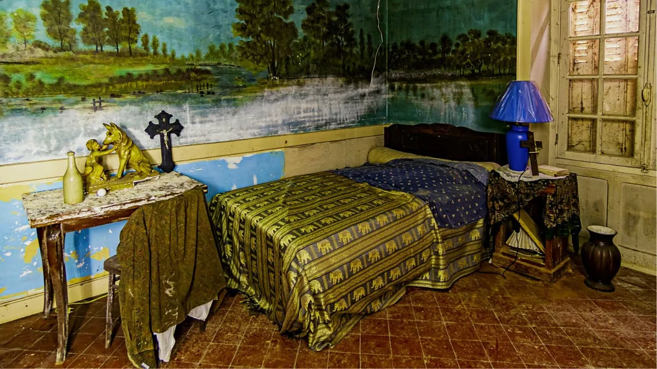 Love, luxury… and then abandonment - Inside a French mansion left behind