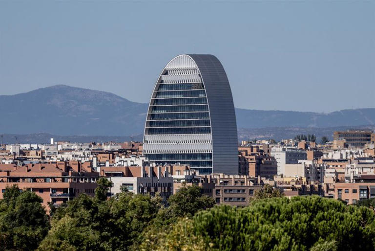 Economía/finanzas.- BBVA bonifica con un 35% el seguro de vida a los ...