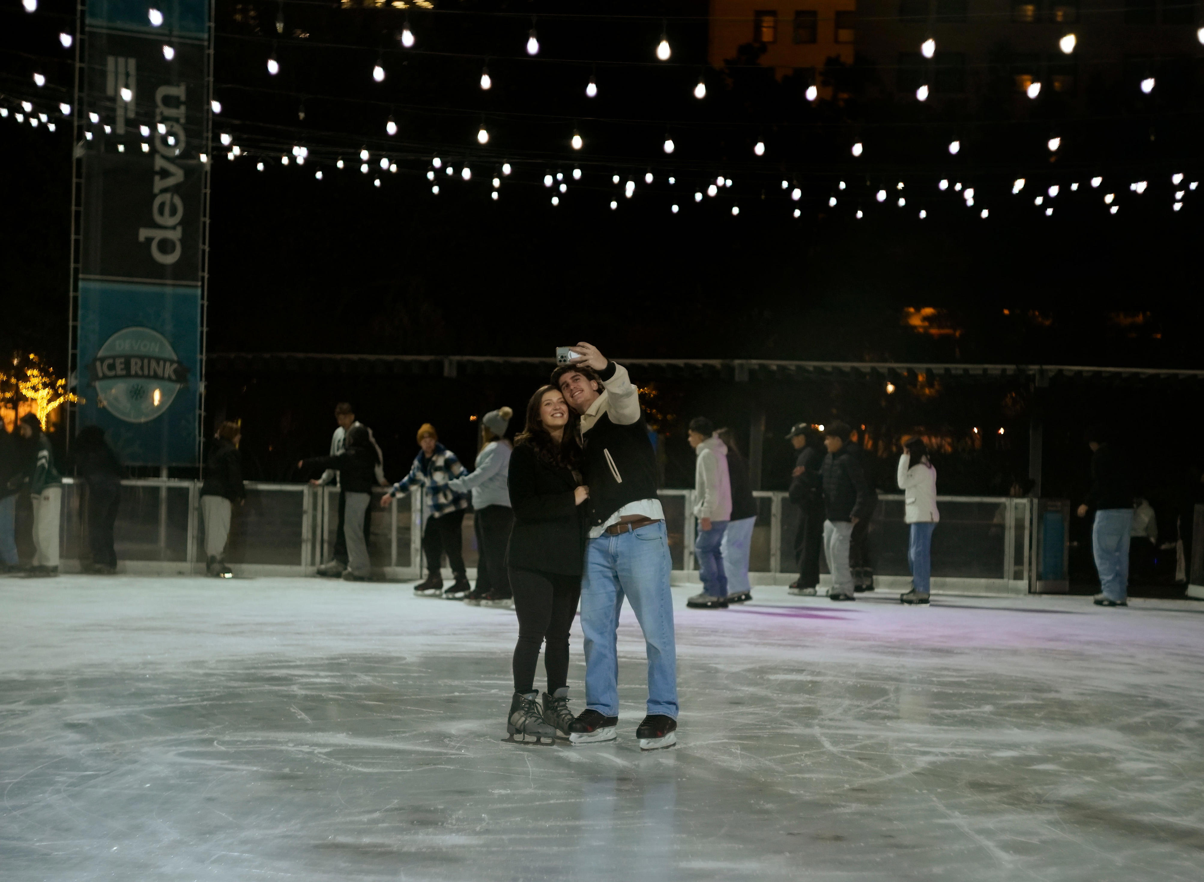 Devon Ice Rink closes in OKC due to record-breaking warm weather
