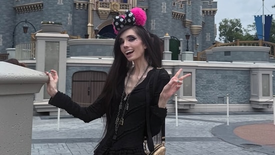 Eugenia Cooney’s latest public appearance sparks renewed health ...