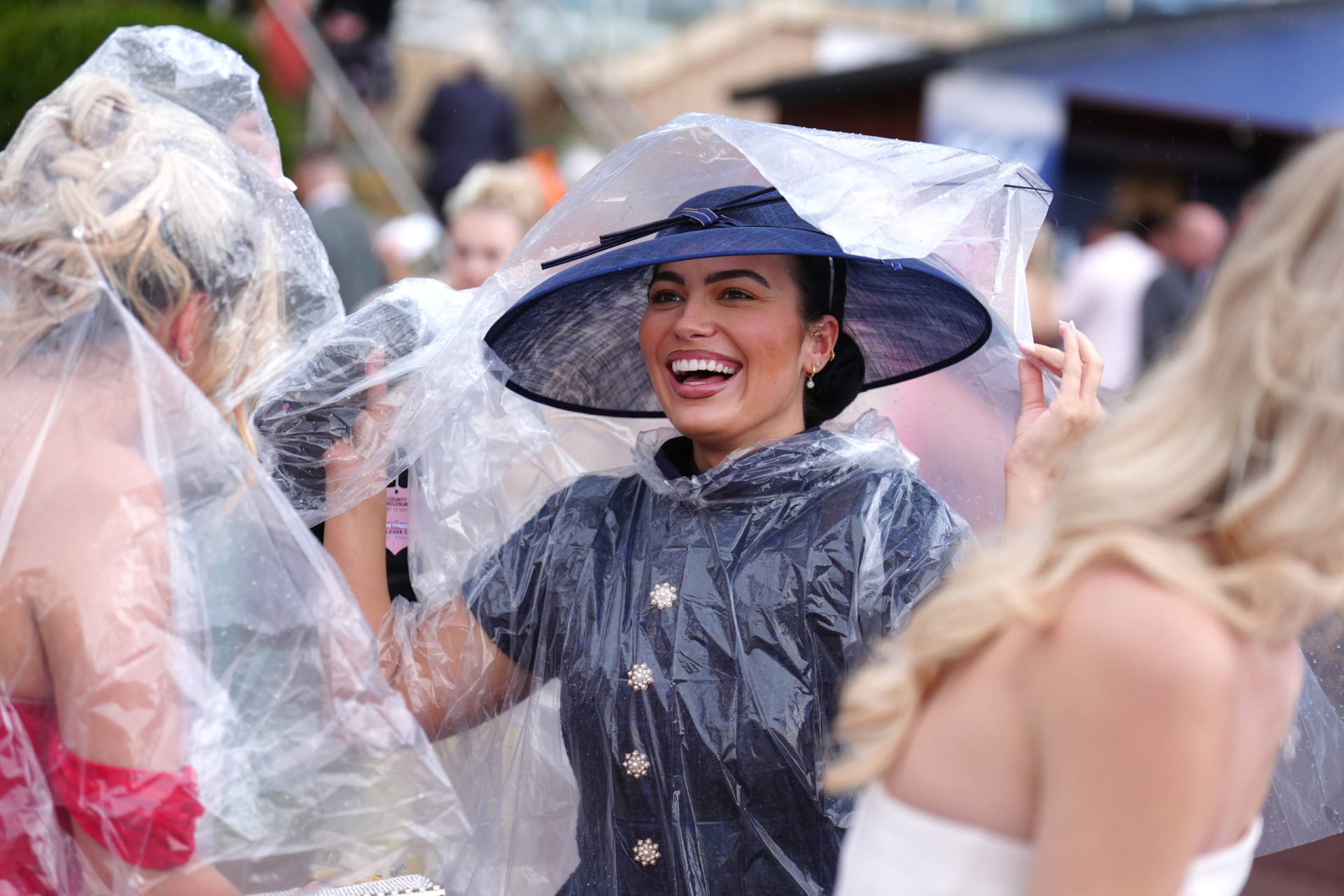 How to look good in wet weather