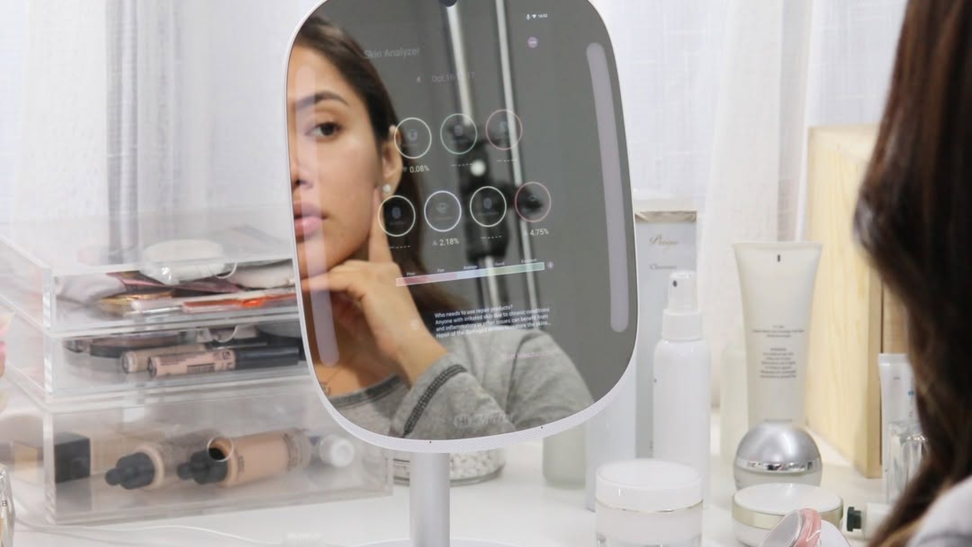 Disney's magic mirror is finally here: it's coming to our bathrooms