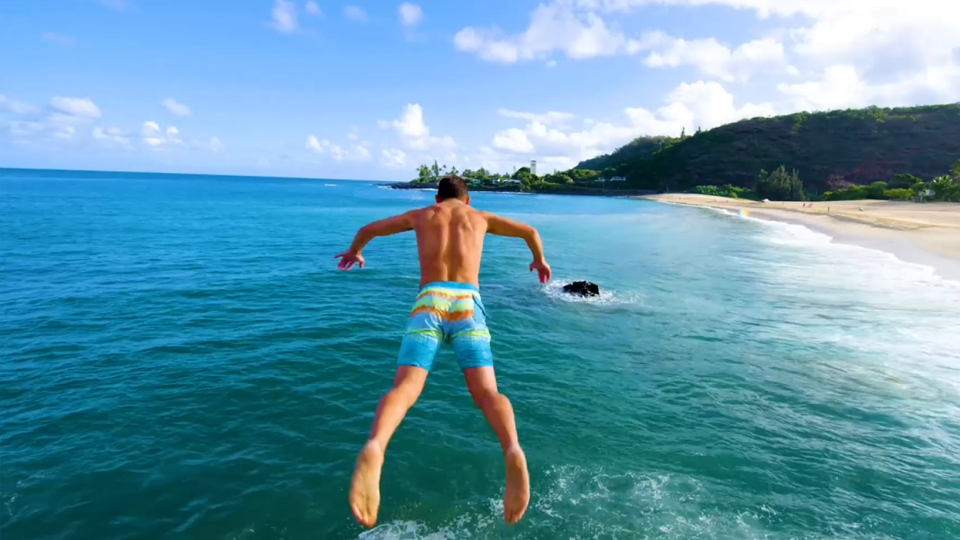 Hawaii Cliff Jump 80 Foot Drop
