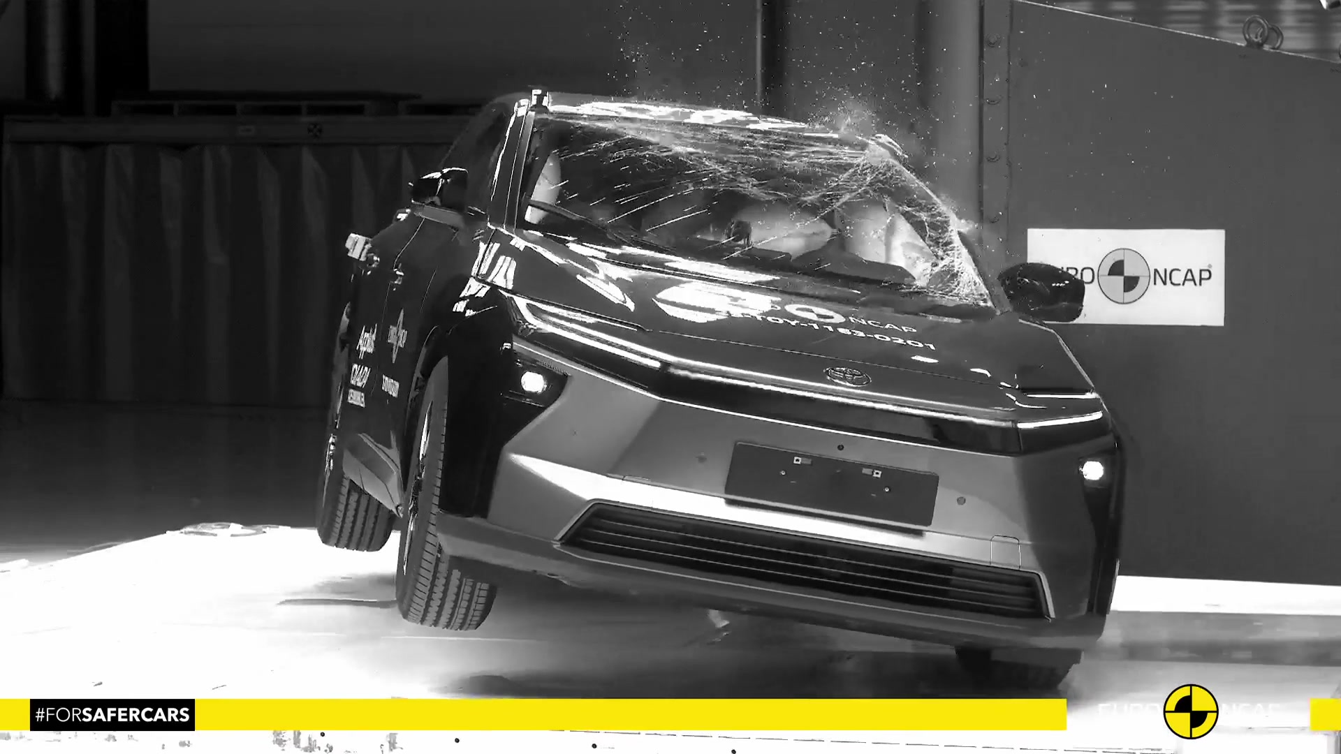 Subaru Solterra - crash & safety tests - 2025