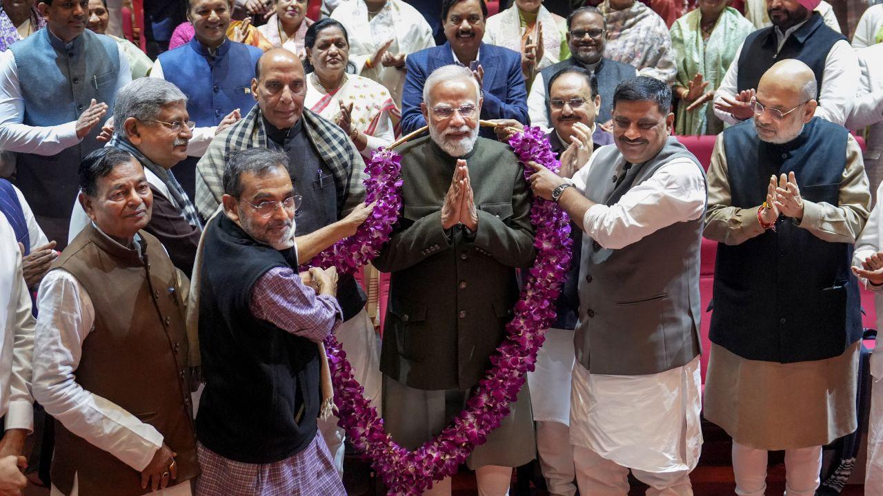 In photos NDA leaders meet at Parliament for parliamentary party ...