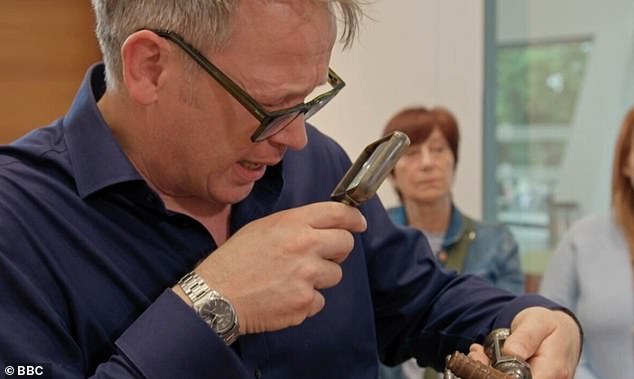 Antiques Roadshow expert dazzled by 'stunning' kitchen tool with ...