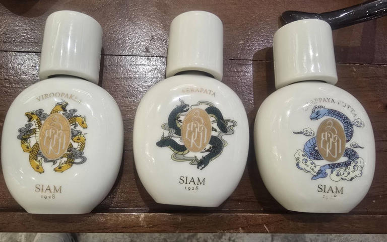 ทายาทรุ่น 4 'น้ำอบปรุงเจ้าคุณ' สู่แบรนด์น้ำหอม 'SIAM1928'