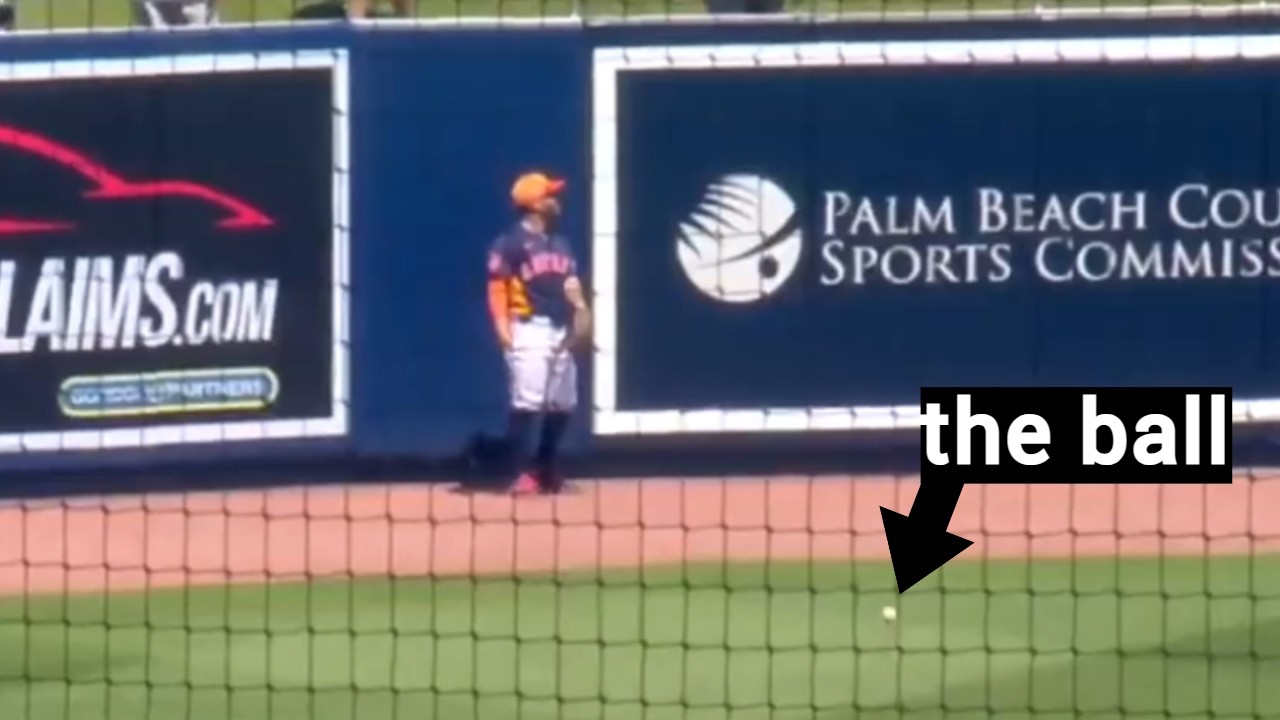 Jose Altuve just made one of the worst outfield catch attempts you'll ...