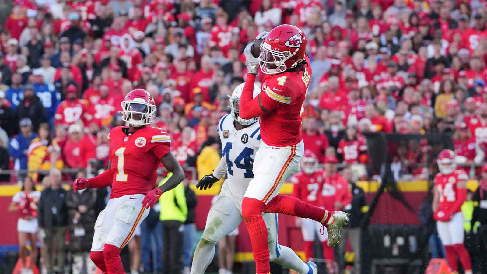 Chiefs’ Rashee Rice, Xavier Worthy upgraded on injury report for ...