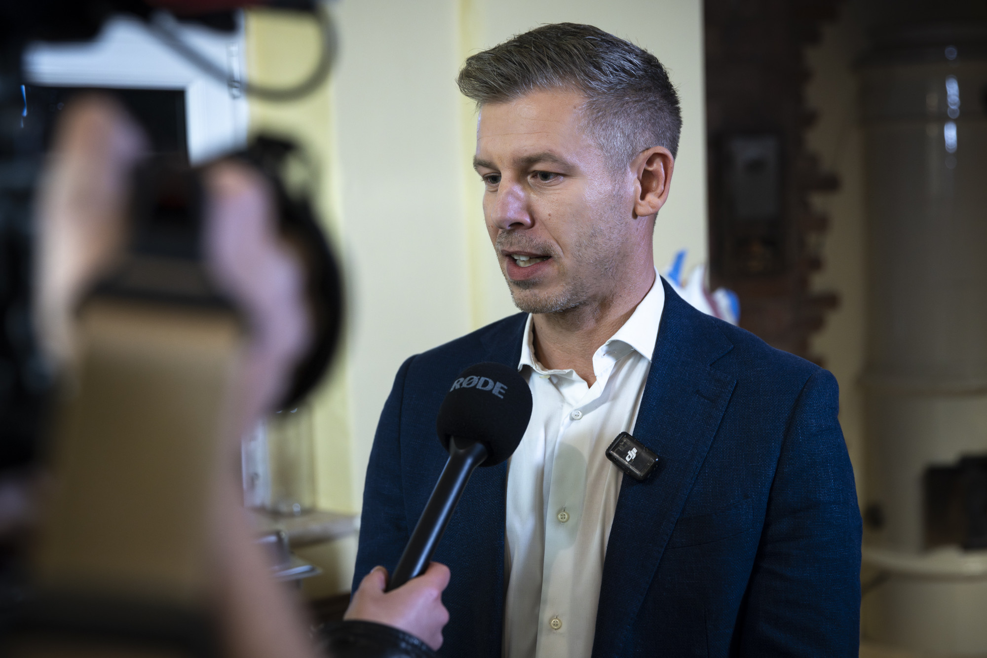 Lázár János azzal vádolja Magyar Pétert, hogy Dubajban van lakása ...