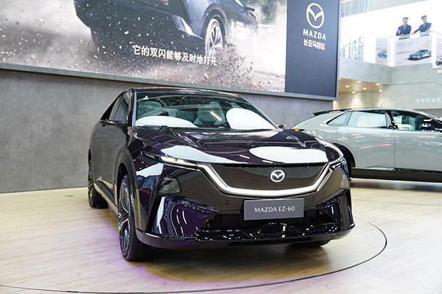 [NNA] 광저우 모터쇼, 일본차의 EV와 ICEV 양축 전략