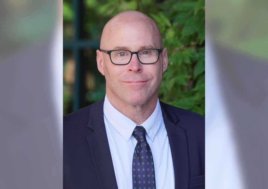 Redwood City's Assistant City Manager Patrick Heisinger to be promoted ...