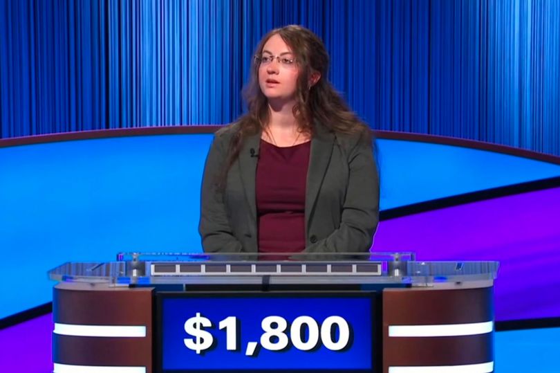 Jeopardy! fans floored as all three contestants fail to guess famous ...