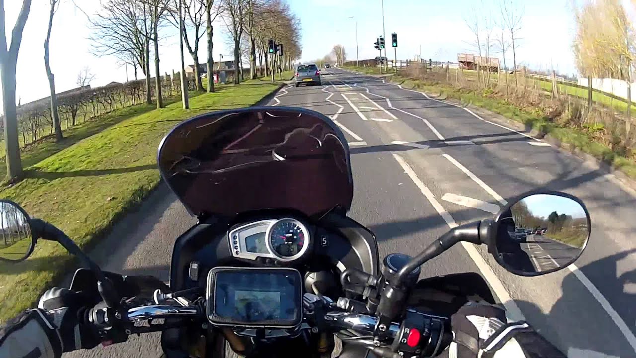 Triumph Tiger 1050 - Sunny winter's ride