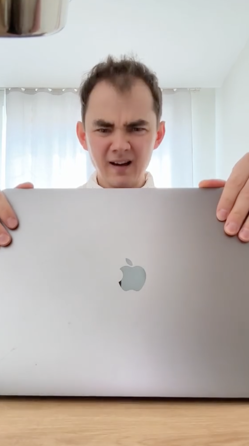 Quick hack to clean your laptop