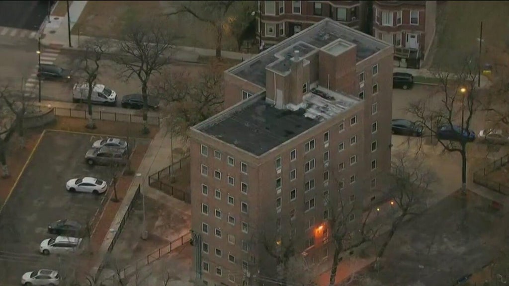 Residents say they're living in "deplorable conditions" at West Side ...