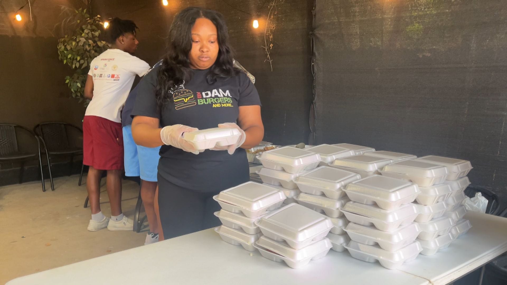 Dem Dam Burgers holds food giveaway for Biloxi community ahead of ...