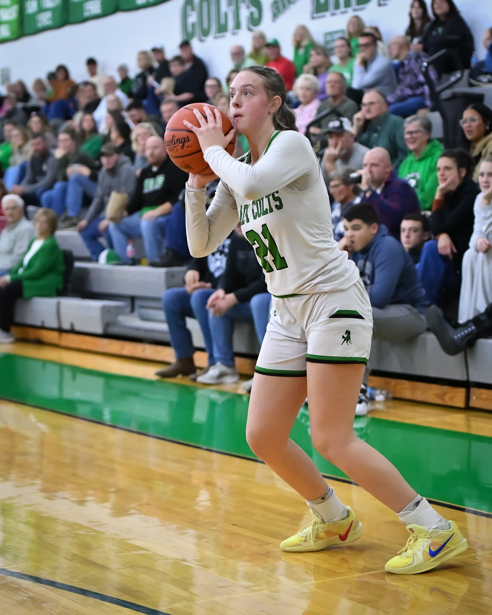 The numbers behind Clear Fork's dominant girls hoops win over Lexington