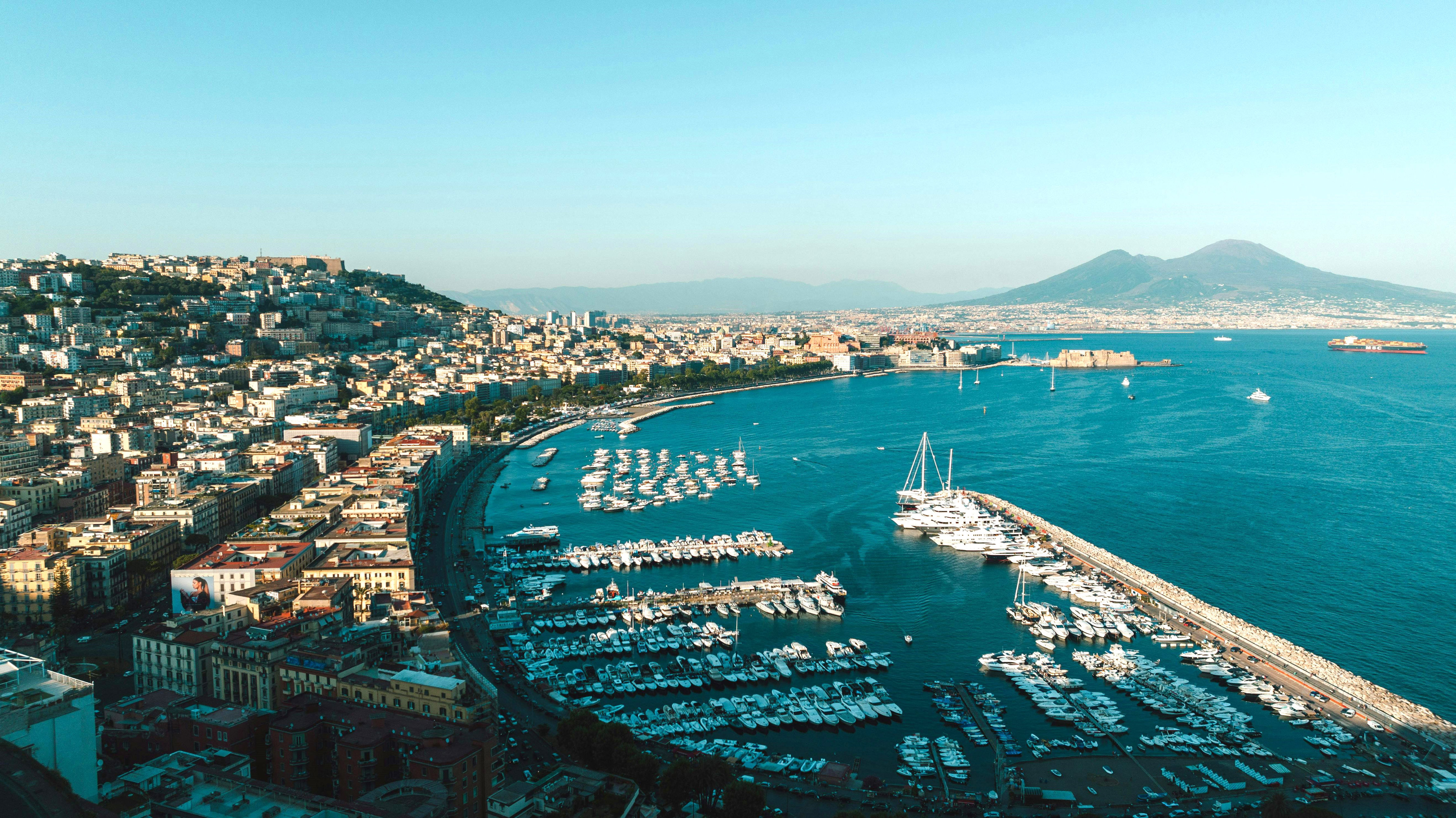10 things not to do in Naples: tips for a perfect visit
