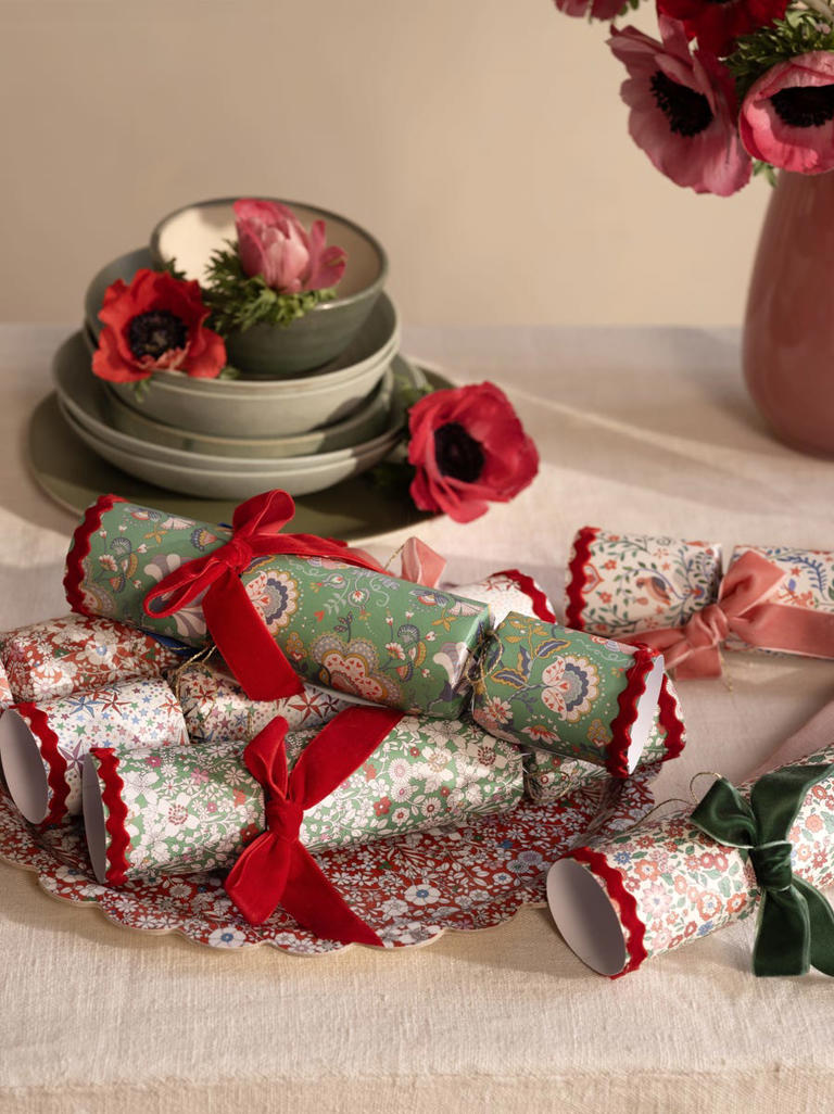 The surprising history of Britain's iconic Christmas cracker