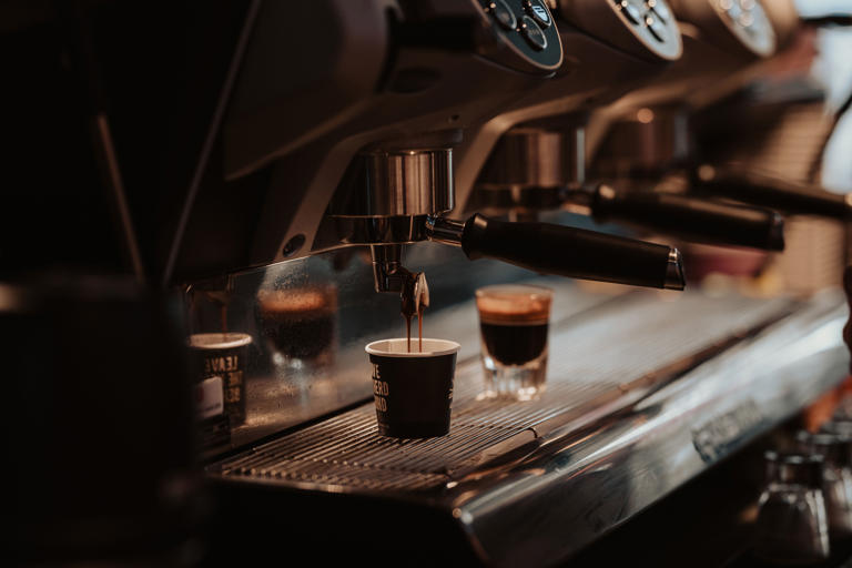 Buck's Head building: Plans submitted for new coffee shop in historic ...