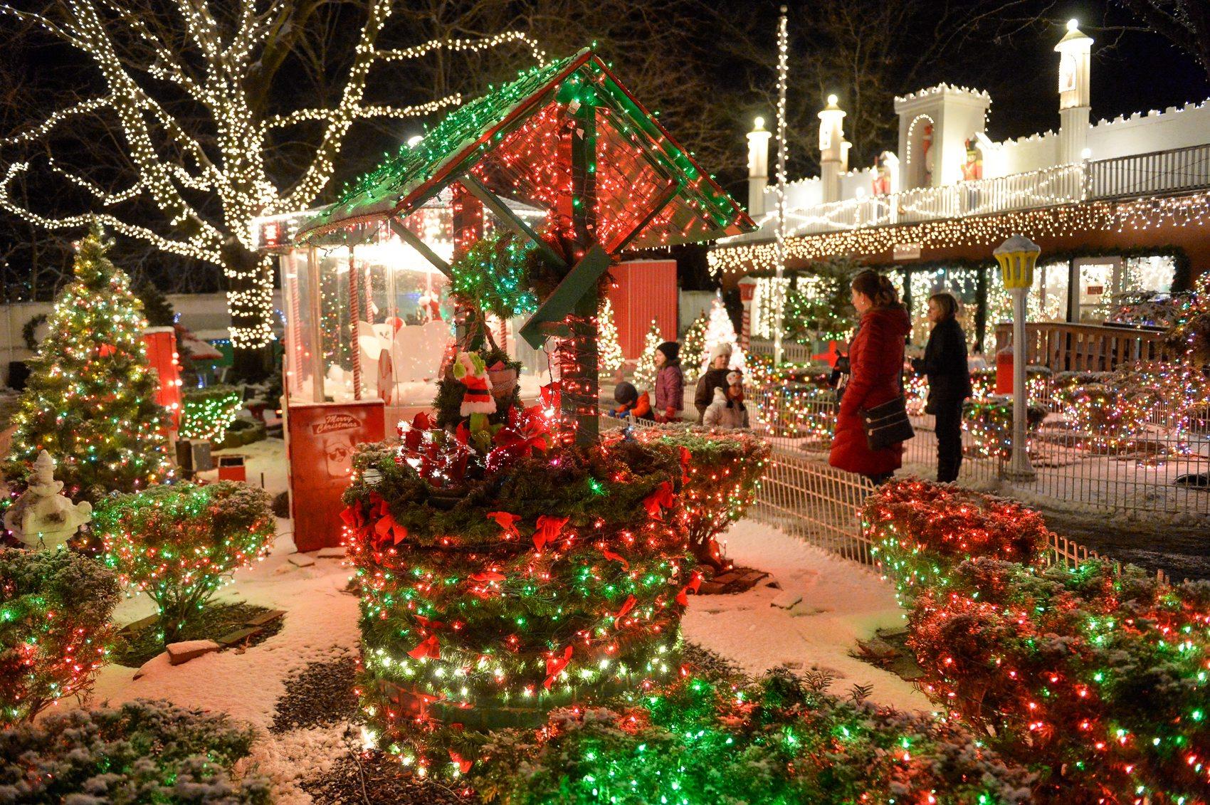Here are 10 of the best Christmas light displays in Massachusetts