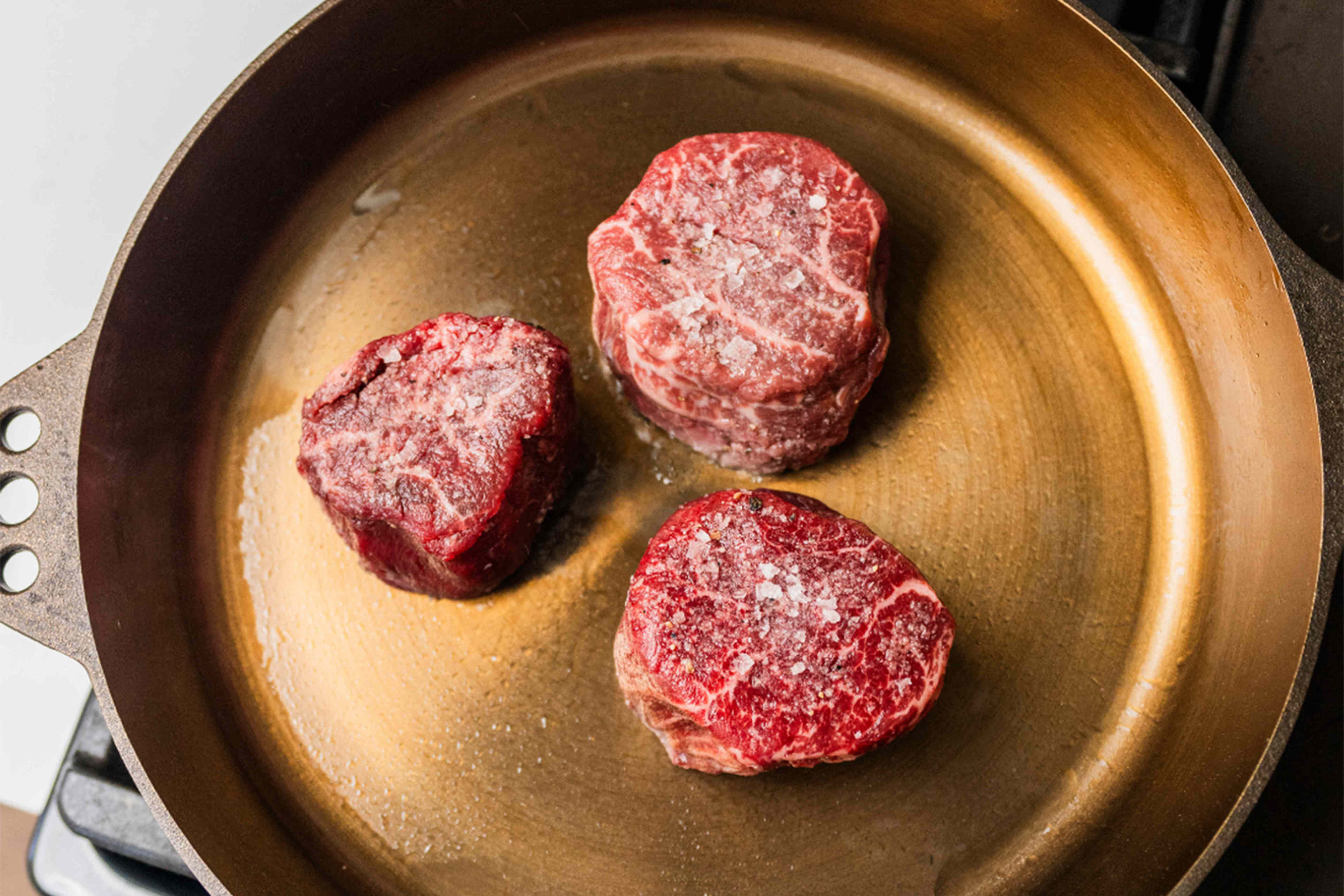 This Meat Delivery Subscription Is the Perfect Gift for the Steak Lover ...